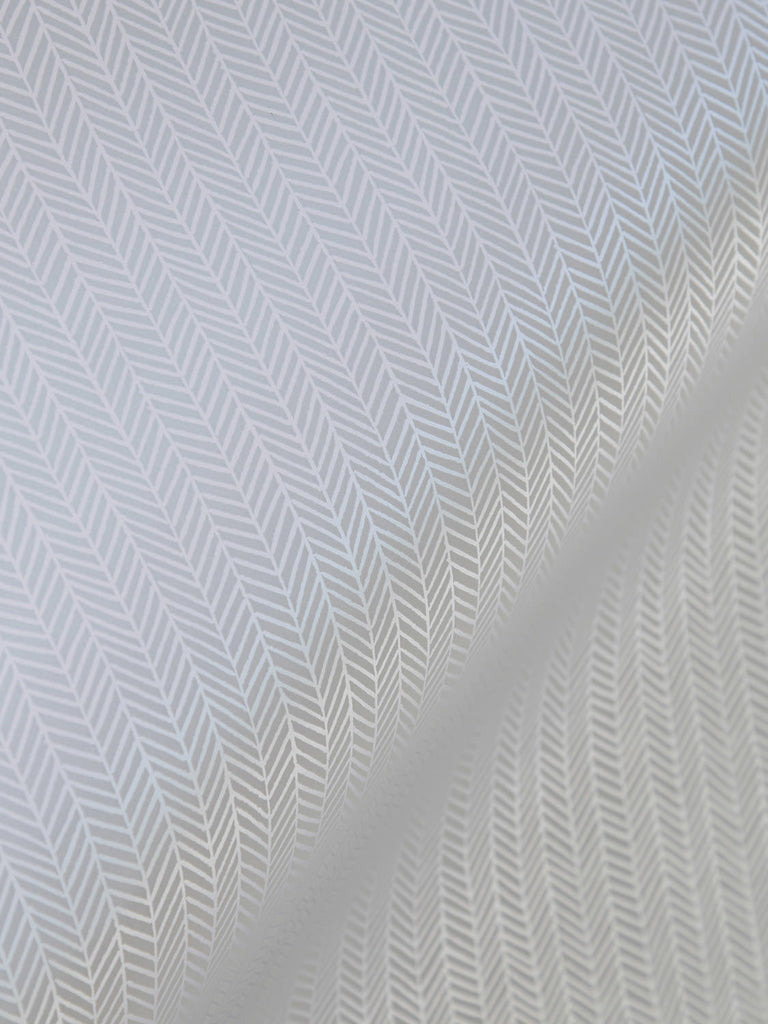 white wallpaper silver pattern